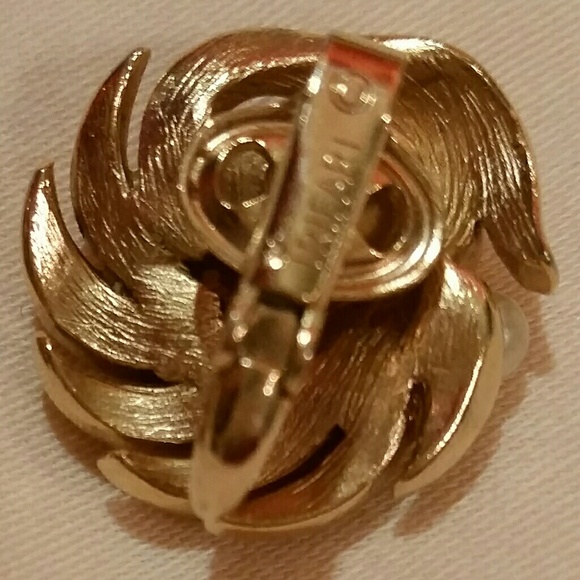 Trifari Vintage | Jewelry | Trifari Crownvintage | Poshmark